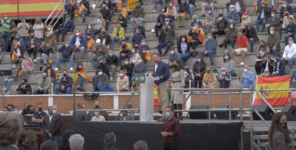 Abascal y Monasterio "cantan" su mejor repertorio en la plaza de toros ...
